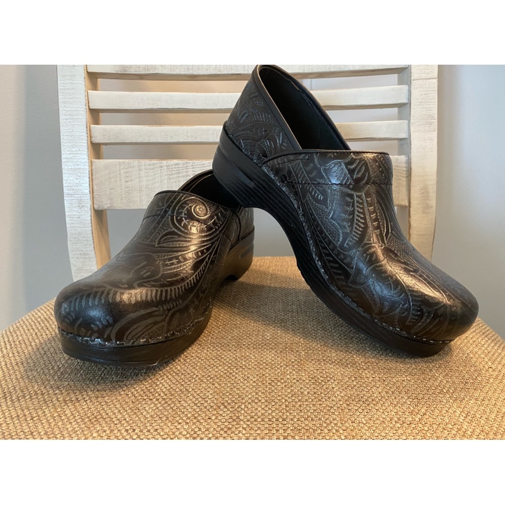Dansko Professional Black Tooled Clogs - Gem